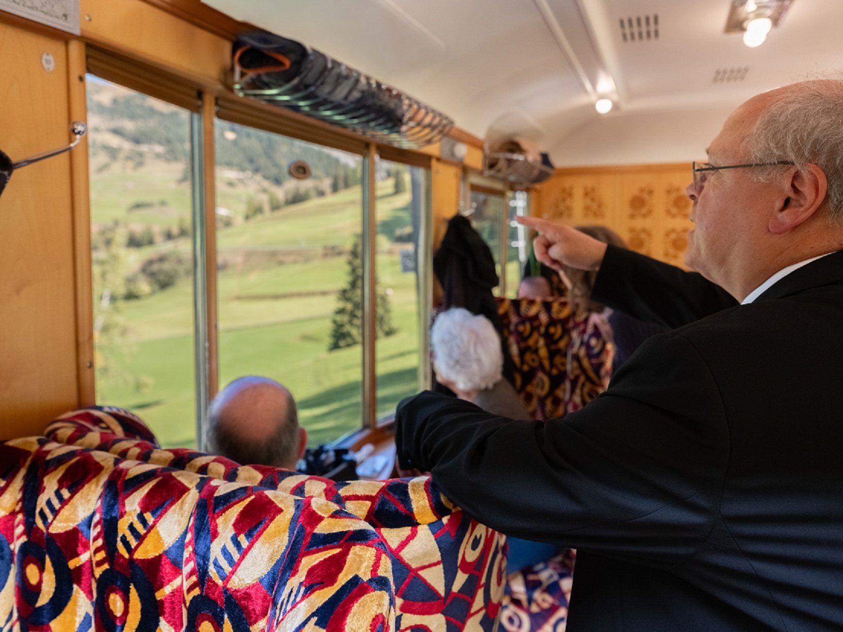 Albula Pullman Express: Highlights, Strecke & Geheimtipps | MANU Touristik